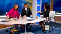 Erica Hill - CBS - Page 27 - TvNewsCaps